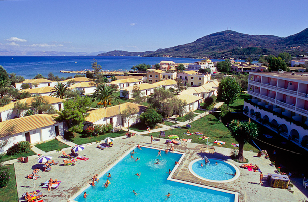 Hotel MESSONGHI BEACH (Corfu, Grecia)